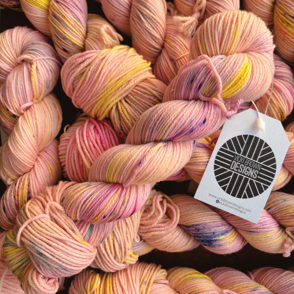 Slouchy Slipper Socks Crochet Kit – Vicki Brown Designs